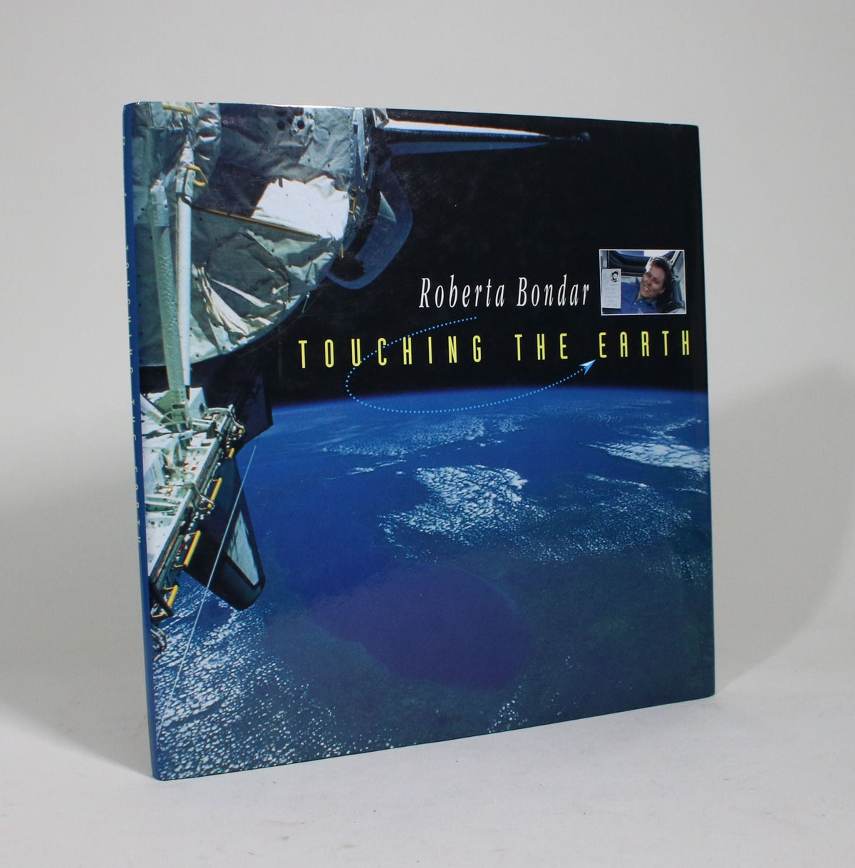 Touching the Earth by Roberta Bondar book — Starizona